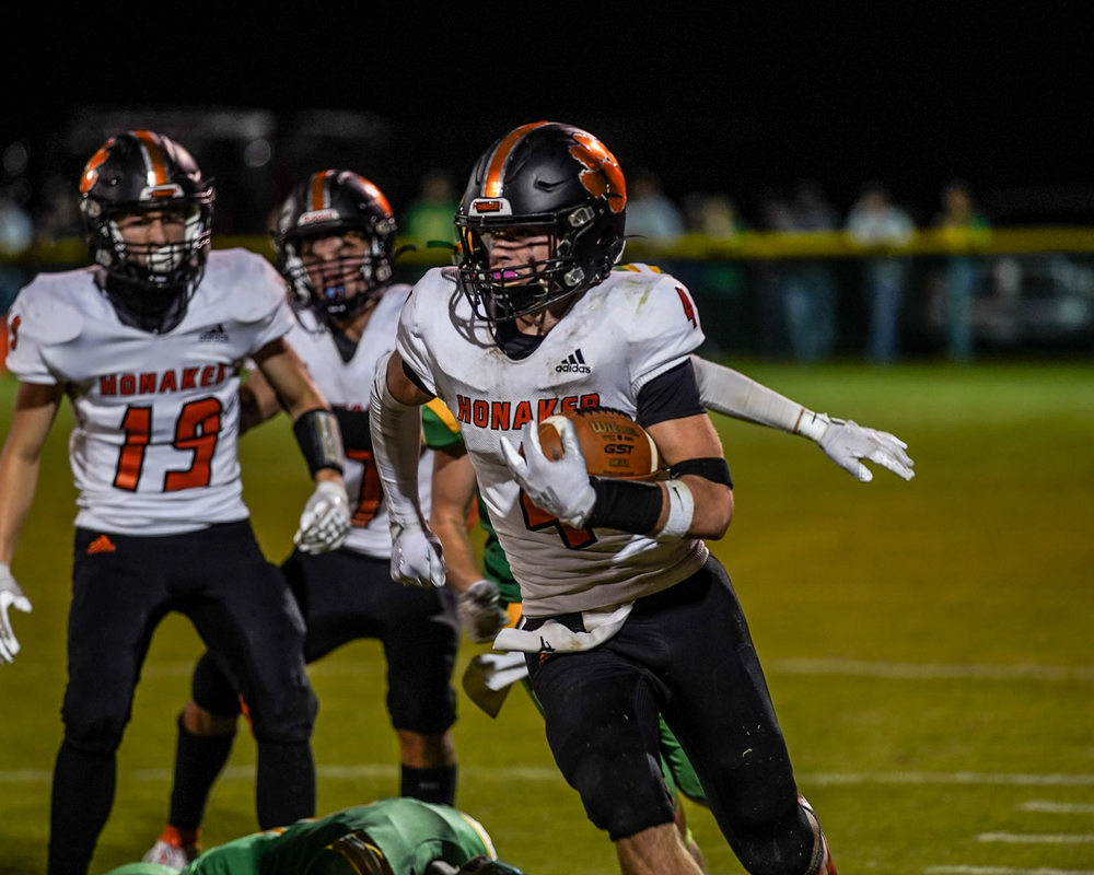 PREP ROUNDUP: Honaker is 9-0 | Honaker High School